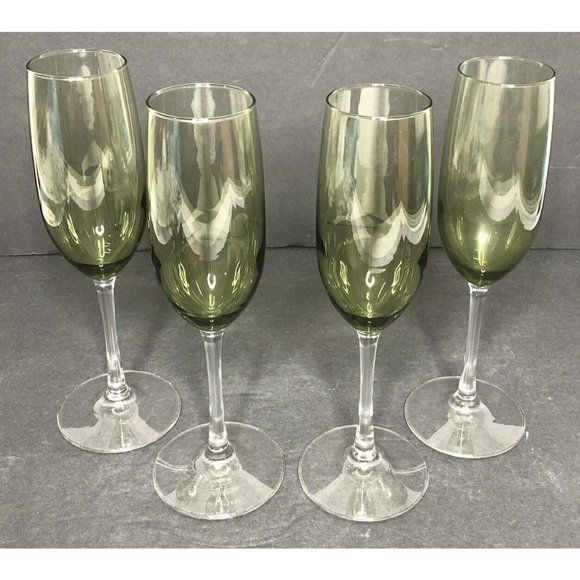 Pier 1 | Dining | Pier Pantiago Green Champagne Glasses Goblets Olive 9 ...